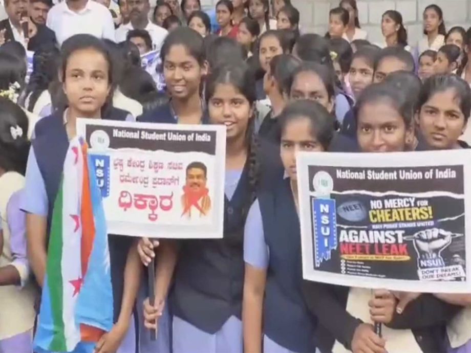 Massive Student Protest Erupts Over NEET Irregularities in Mandya ...