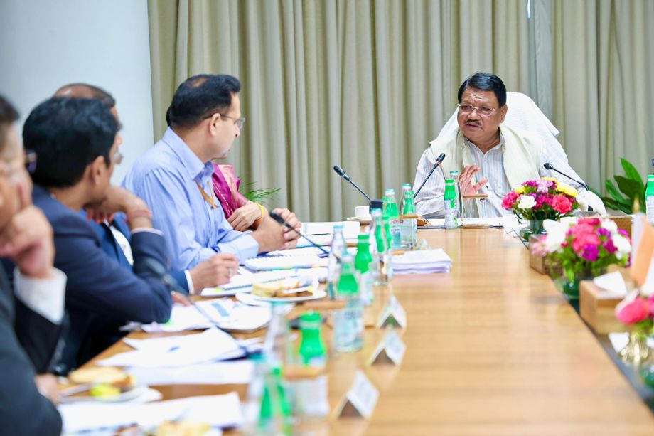 Centre Pushes Fast-Track Construction of Tribal Schools: Jual Oram ...