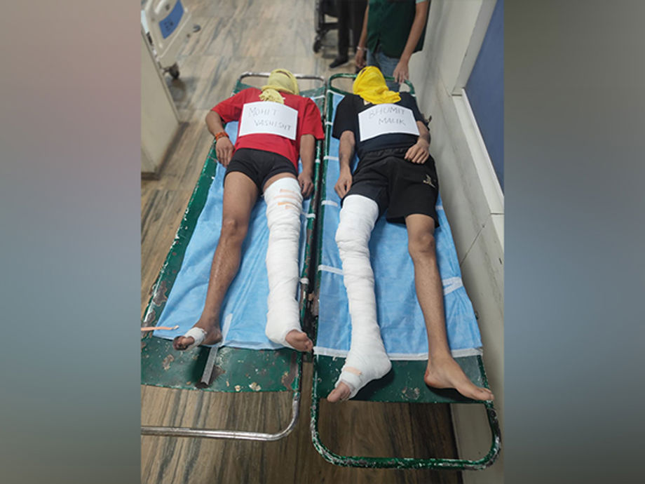 Delhi Police Arrest Gang Member Following Firefight | Law-Order