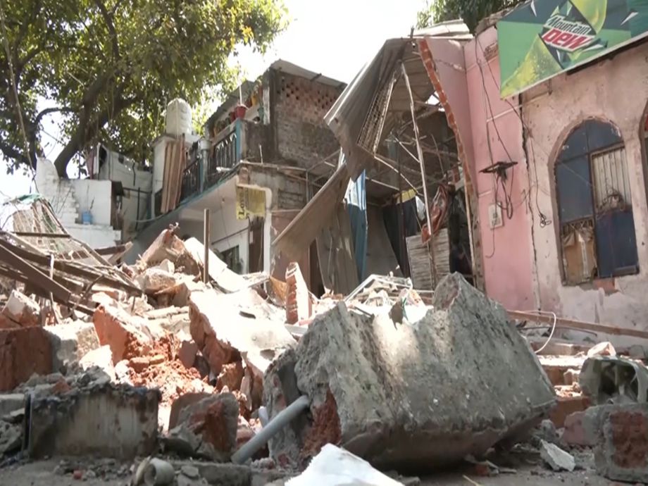 Crackdown in Kashmir: Demolition of Drug Peddler's Illegal Structure ...
