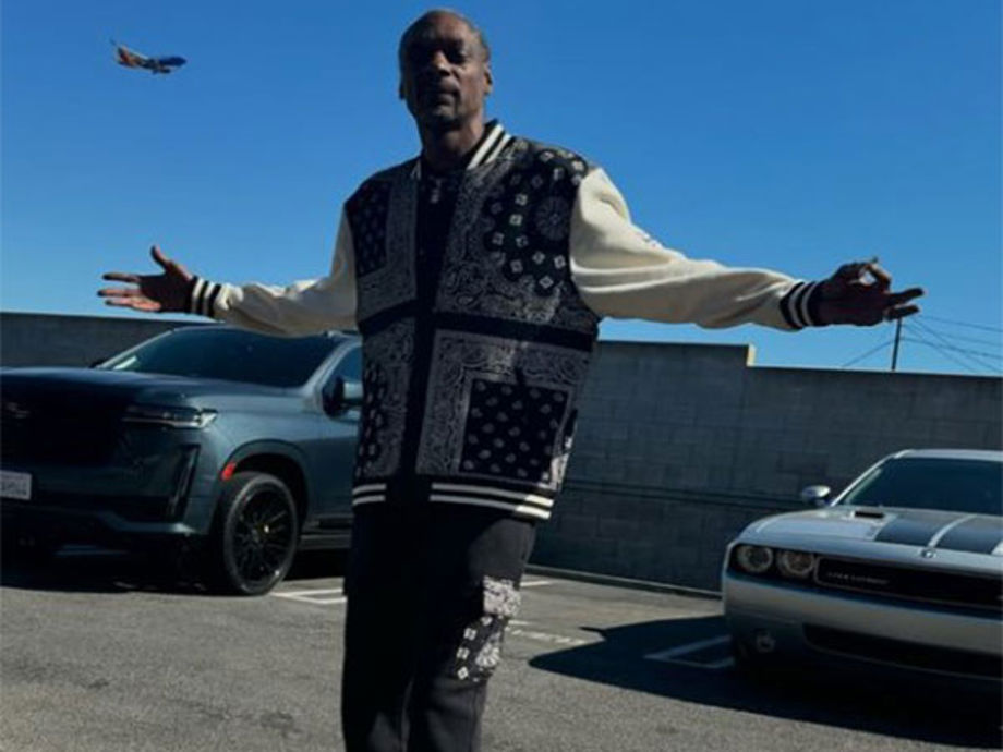 Snoop Dogg Honored as Ultimate Icon at Star-Studded BET Awards ...