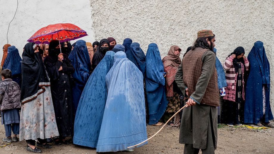 Afghanistan says its forces hit militant hideouts in Pakistan ...