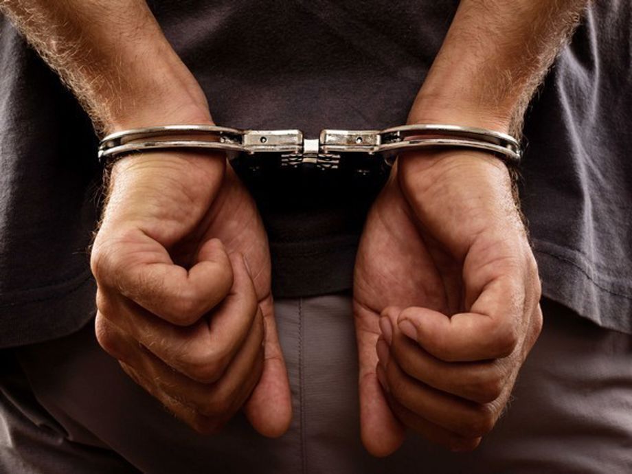 Chinese Nationals Arrested in Colombo Suburb for Alleged Cyber Crime ...
