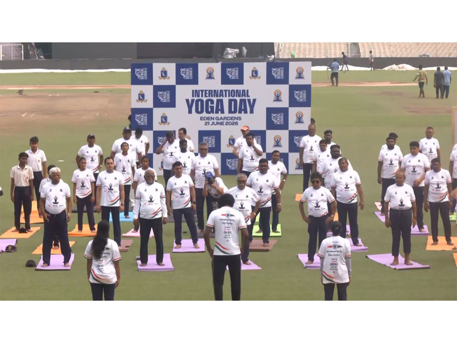Iconic stadium Eden Gardens hosts International Yoga Day celebrations ...