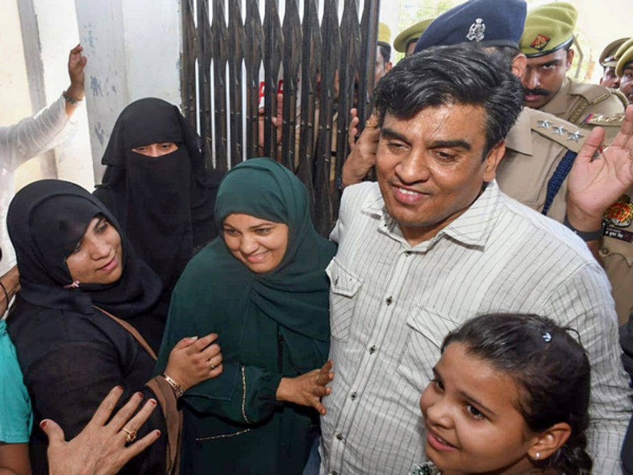 Ex-SP MLA Irfan Solanki Faces Charges Over Clash at Goat Market | Politics