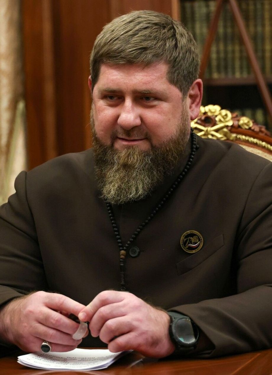 Chechen Leader Opposes Peace Talks in Ukraine Conflict | Politics