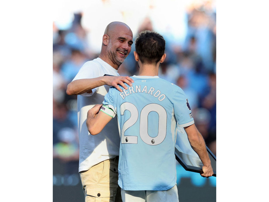 Pep Guardiola Bids Farewell to Manchester City in Style | Sports-Games