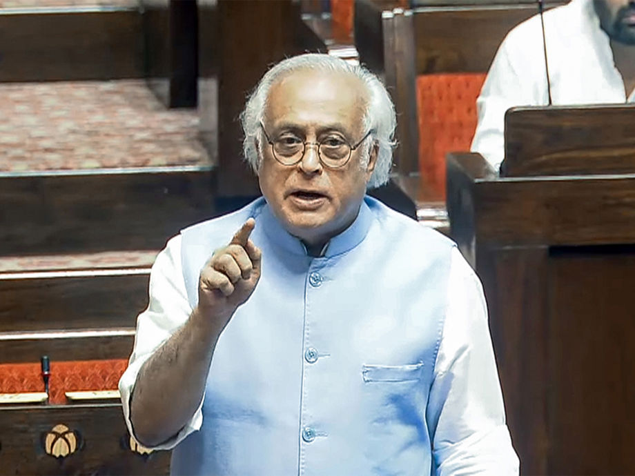 Congress Criticizes Modi for Misrepresenting Nehru's Legacy | Entertainment