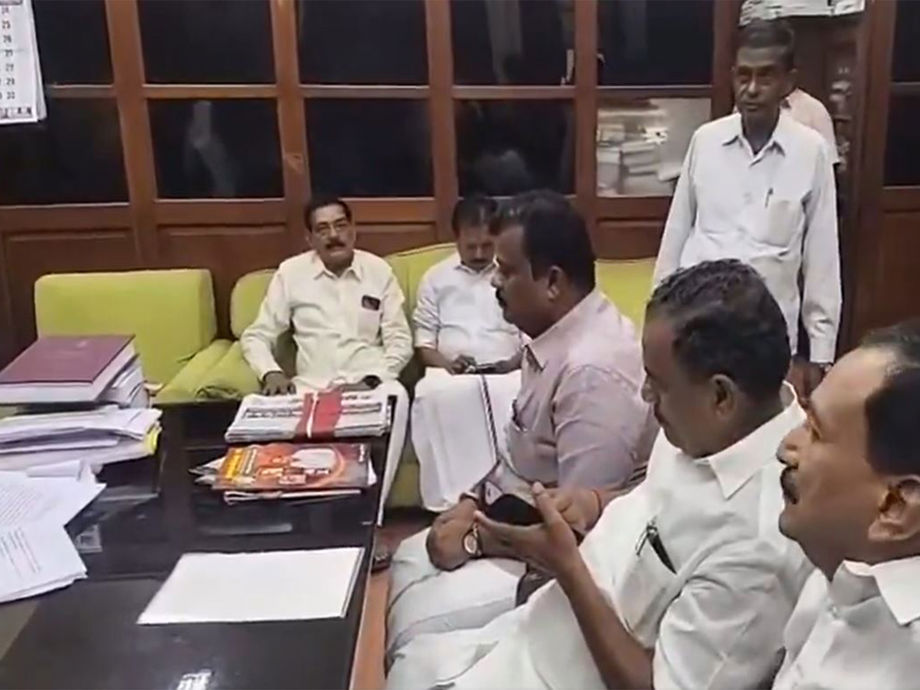 Former AIADMK Minister Vijayabaskar Prepares for New Political ...
