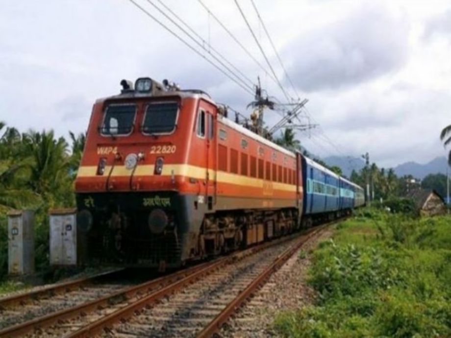 Railways Approves ₹755-Crore Third Line for Champa-Korba Route | Health